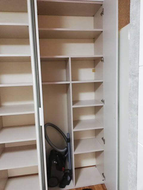 Vgradna omara predstavlja odlično izbiro za dnevno sobo | Alples